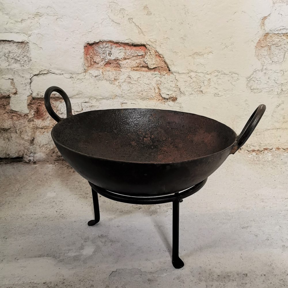 Large T- Rex Skull - Cambrewood